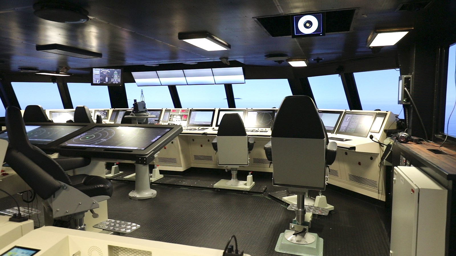 Integrated Ship Bridge Simulator | ST Engineering