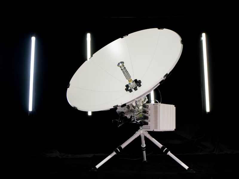 Manpack SATCOM | ST Engineering